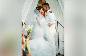 Vows - Love Anchors the Soul - All Woman