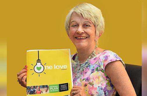 Dr Elizabeth Ward — Inspired to make a difference - All Woman