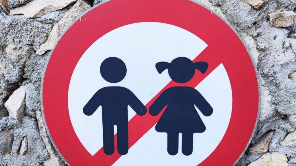 Fiancée unprepared to be a stepmom - All Woman