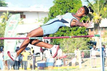 Defending champs lead at Central Champs, as four records broken ...