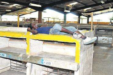 Rivalry in May Pen market - Jamaica Observer