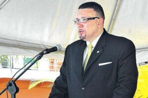 Demand more from politicians says Crump - Jamaica Observer