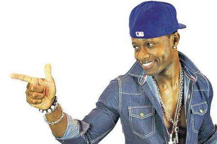 Razor B starts the party - Jamaica Observer