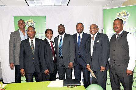 WICB/UTech Cricket Coaching Education Programme bowls off - Jamaica ...