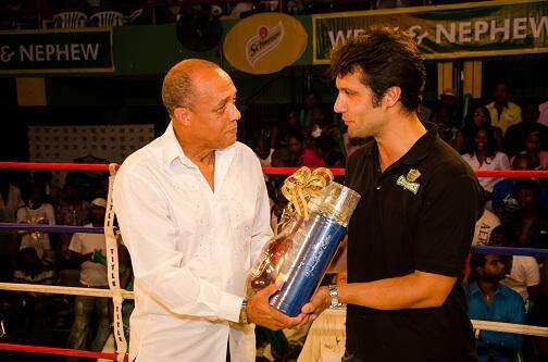 Lindy Delapenha, Allie McNab honoured at Wray & Nephew Contender ...