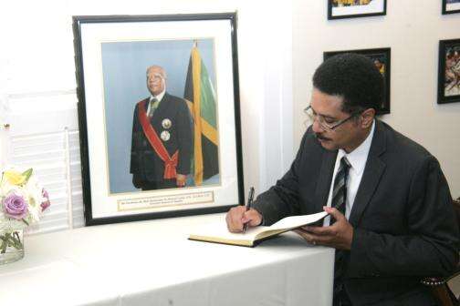 Condolence book opens for Sir Howard Cooke in Washington DC - Jamaica ...