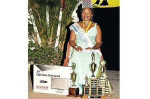Shenelle shines - Jamaica Observer