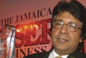 Burrell, Benjamin receive Digicel Lifetime Award at Jamaica Observer ...