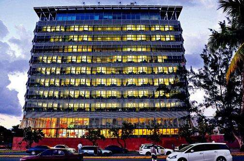 Digicel customer gets an upgrade - Jamaica Observer