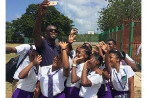 PHOTOS: Bolt visits alma mater William Knibb Memorial - Jamaica Observer