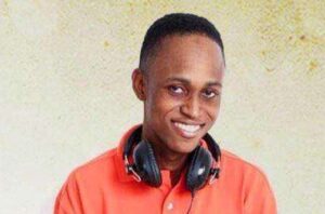 Richards aims to chronicle success - Jamaica Observer