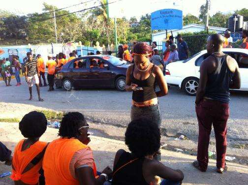 #DecisionJa2016: Comrades, Labourites camp out in Linstead - Jamaica ...