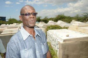 Gov't to make better use of burial space at May Pen Cemetery - Jamaica ...