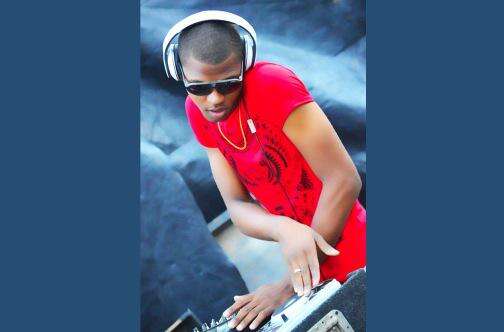 DJ Redz carving his niche - Jamaica Observer