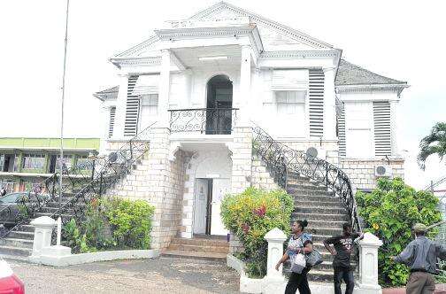 Cramped conditions at Mandeville courthouse irks lawyer - Jamaica Observer