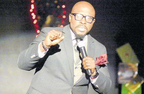 Akintunde tickles Courtleigh audience - Jamaica Observer