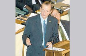 Edward Seaga helped build a nation - Jamaica Observer