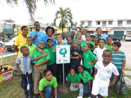 TOTAL bats for clean environment - Jamaica Observer
