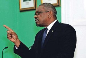 Bahamas PM blames US cable news for lowering journalism standards ...