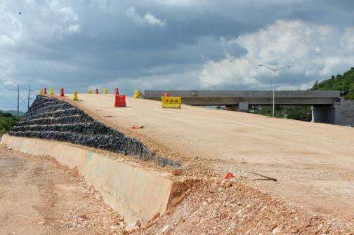 Majority of legacy road project works to be completed by March 2019 ...