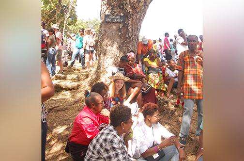 Maroon Christmas - PM commits to improving road to Accompong - Jamaica ...