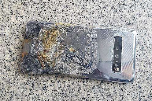 Samsung denies new Galaxy phone burnt from malfunctioning - Jamaica ...