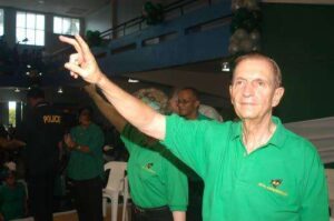 Seaga goes home - Jamaica Observer