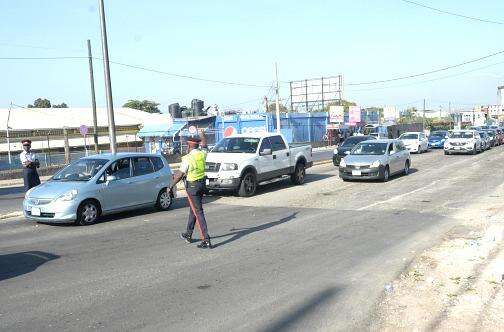 Smooth flow on Constant Spring Road despite major work - Jamaica Observer