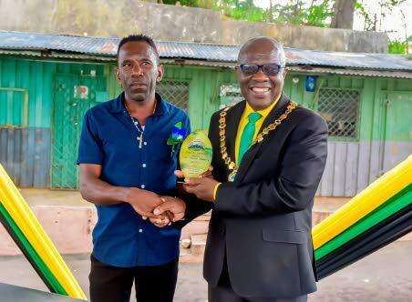 Cheers for 'Shoey' - Jamaica Observer