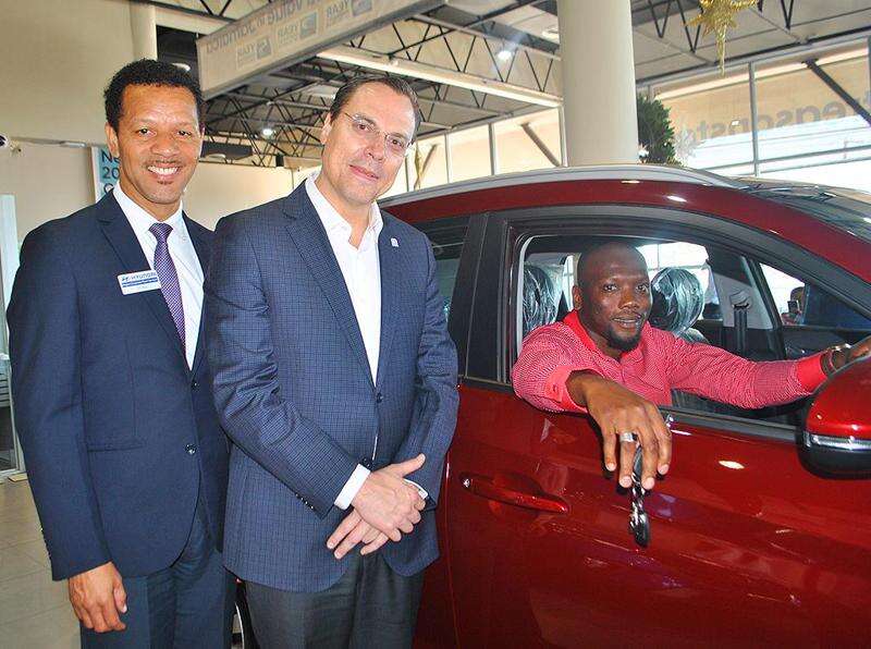 Texaco gives back to lucky customers and 10 schools - Jamaica Observer