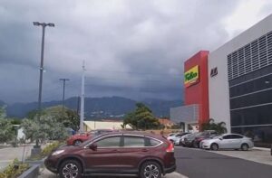 Sixth store provides magic for Fontana - Jamaica Observer