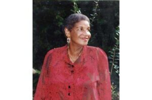 Actress Lois Kelly Miller dies at 102 - Jamaica Observer