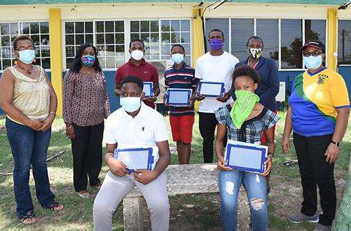 RUSEA'S HIGH SCHOOL STUDENTS GET TABLETS - Jamaica Observer