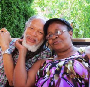 Ernie Smith sings for late wife at memorial service - Jamaica Observer