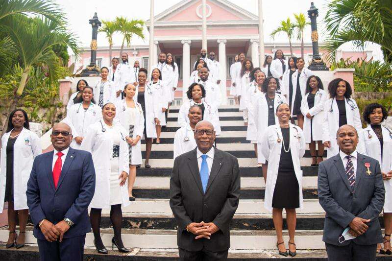 The Bahamas swears-in graduating class of 2020 doctors - Jamaica Observer