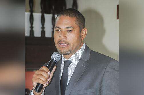 PNP's Mikael Phillips urges care on the road during the holidays ...