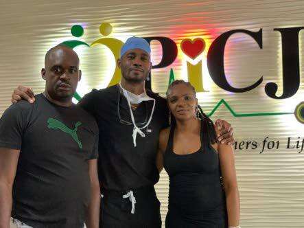 Doctors at heart, doctors ready to impart - Jamaica Observer