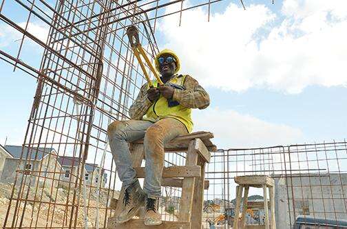 Construction workers, contractors in new wage talks - Jamaica Observer