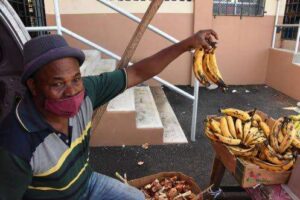 Port Maria Market vendors complain - Jamaica Observer