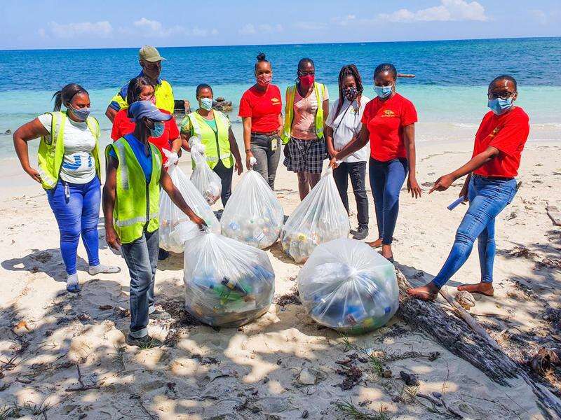 WPM marks Global Recycling Day with plastic bottle removal in Hanover ...
