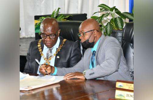 Trelawny Municipal Corporation to undertake major drain cleaning ...