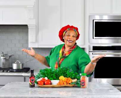 Jacqui Francis does it again! - Jamaica Observer