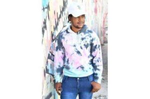 Zizi looks to the stars - Jamaica Observer