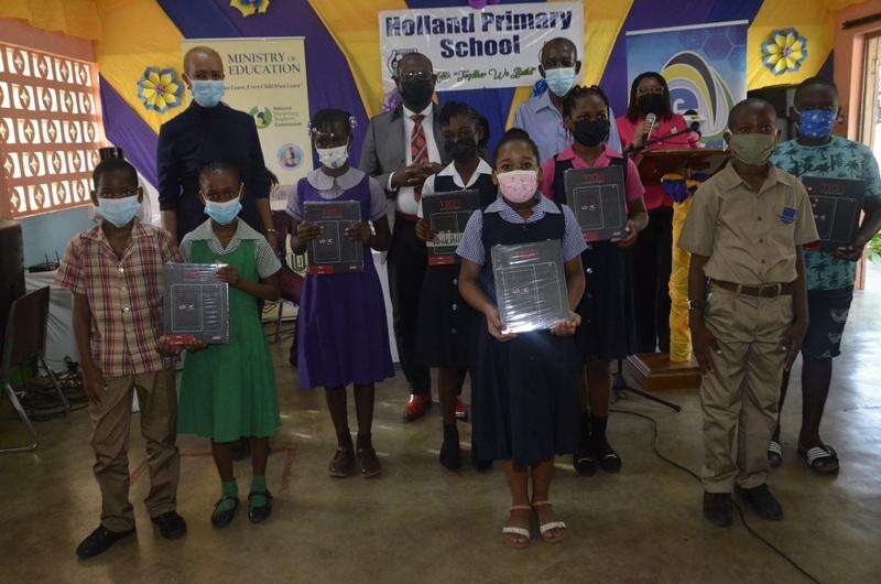 PATH students in St Elizabeth receive tablets from the Ministry of ...