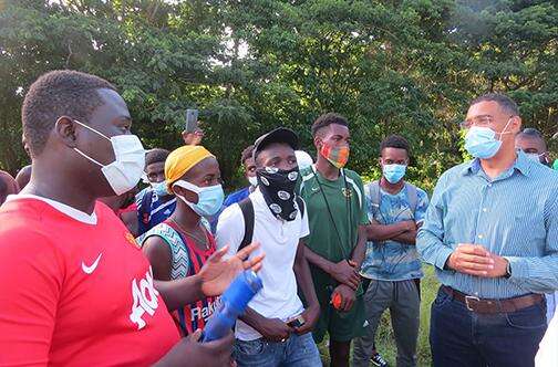 Residents welcome return of Oracabessa Post Office to community ...