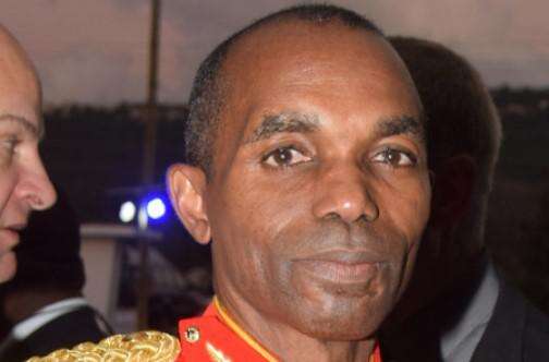 GG lauds retired CDS Rocky Meade on his 38 years of service in the army ...