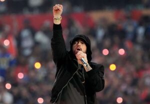 Dolly Parton, Eminem, Richie get into Rock Hall of Fame - Jamaica Observer