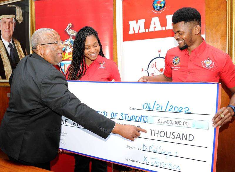 UWI Guild helps needy students - Jamaica Observer