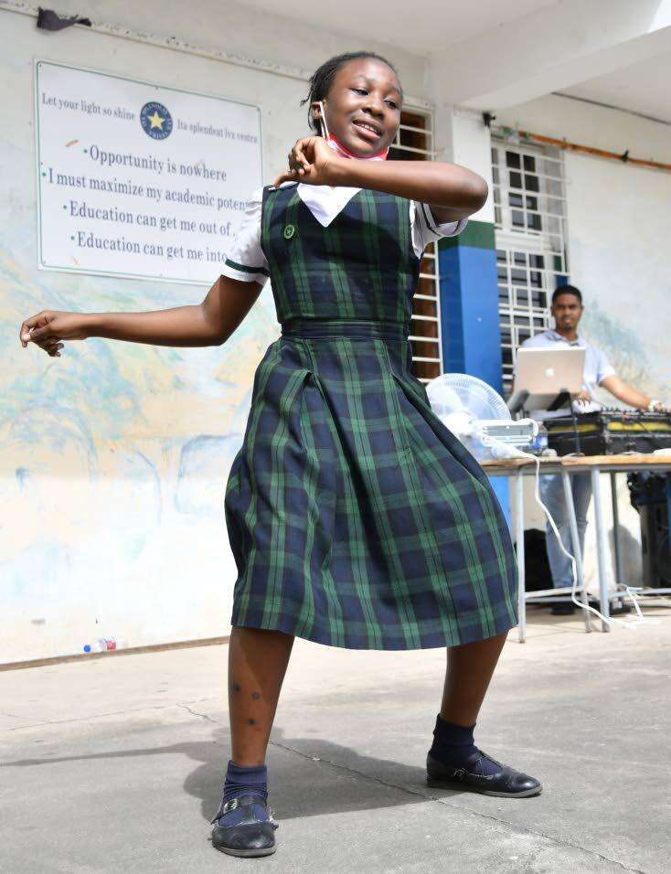 Meadowbrook High students engage in ‘Day of Play’ - Jamaica Observer