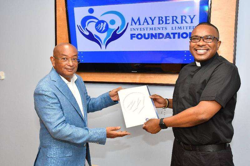 St George’s enrichment gift - Jamaica Observer